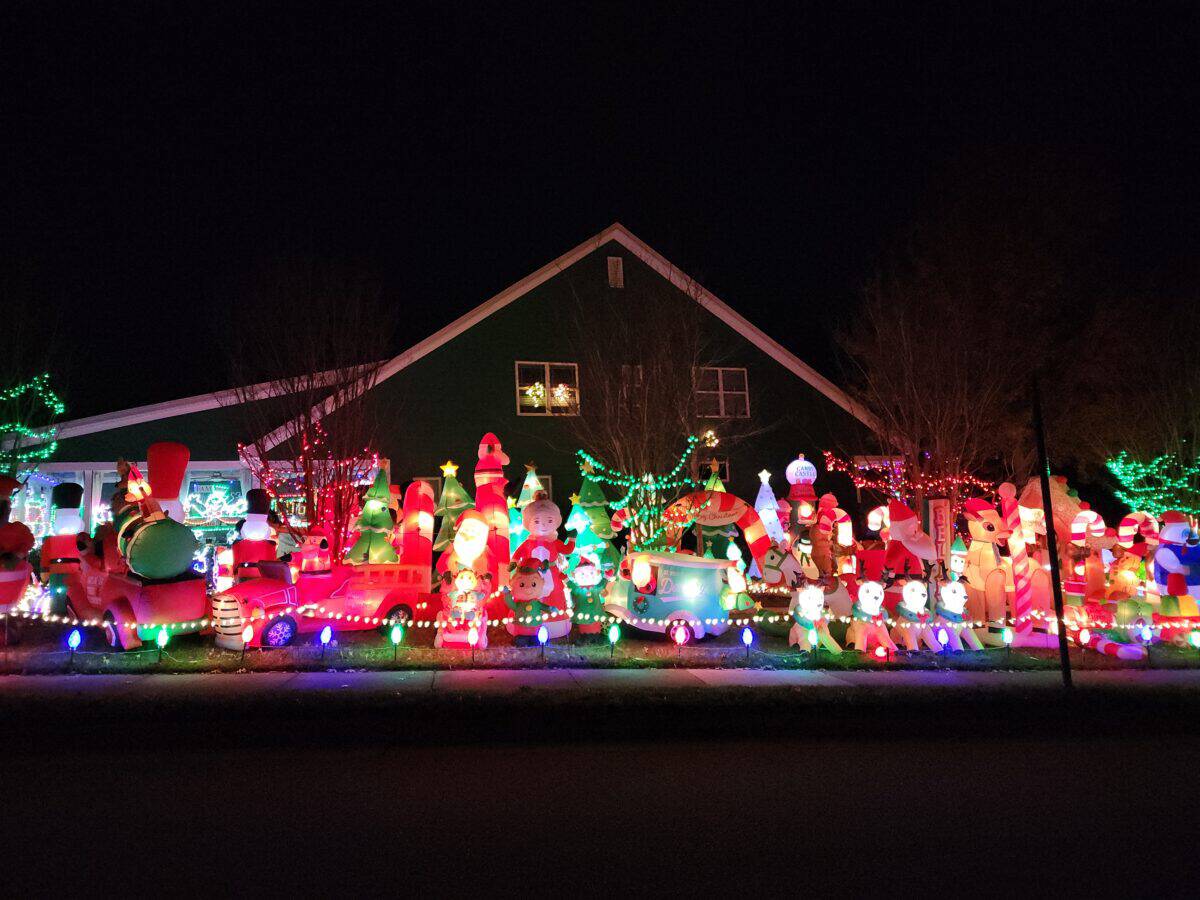 Christmas Lights in Raleigh NC: Best Triangle Holiday Light Displays ...