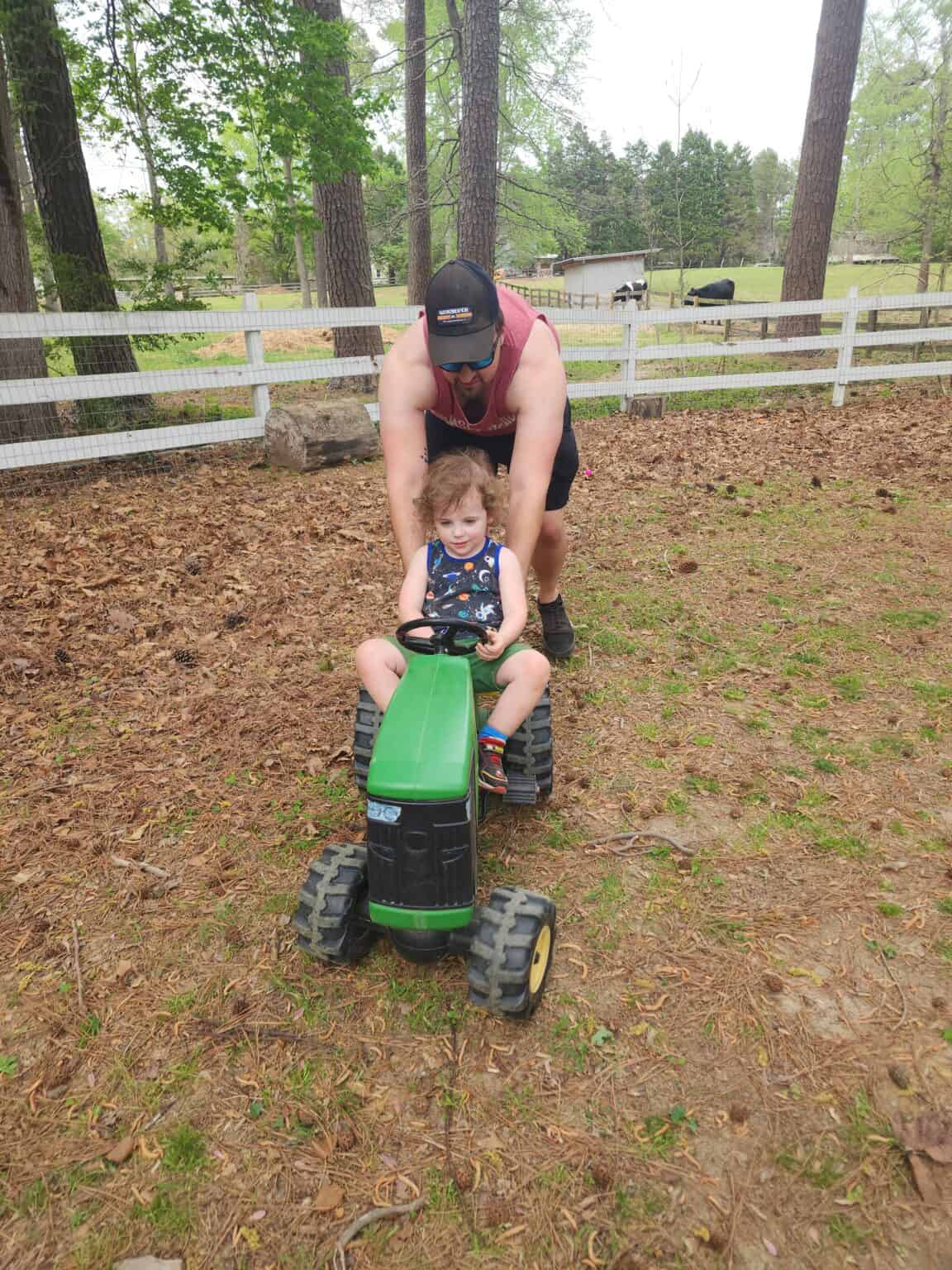 Kid-Friendly Farm Visits & Animal Encounters in the Triangle | Raleigh ...